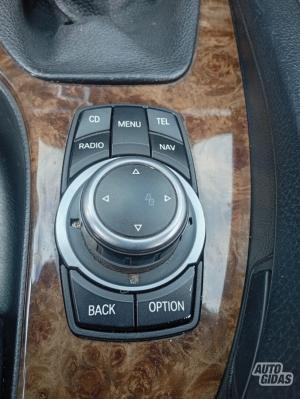Black BMW 520 2009 in Vilnius, with an engine capacity of 2.00 L and mileage of 214 thousand km for 4950 €, photo 31 on AUTOMOTO.COM.LV