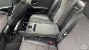 Black BMW 520 2009 in Marijampole, with an engine capacity of 2.00 L and mileage of 292 thousand km for 5250 €, photo 15 on AUTOMOTO.COM.LV
