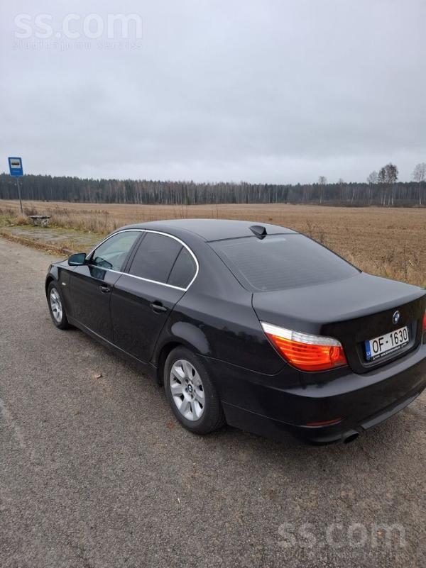 Melns BMW 520 2009 Jūrmala, ar dzinēja tilpumu 2.00 L un nobraukumu 229 tūkst. km par 9500 €, foto 4 vietnē AUTOMOTO.COM.LV