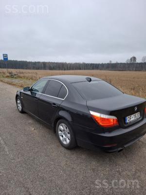 Черный БМВ 520 2009 в Юрмала, объемом двигателя 2.00 л и пробегом 229 тыс. км за 9500 €, фото 4 на AUTOMOTO.COM.LV