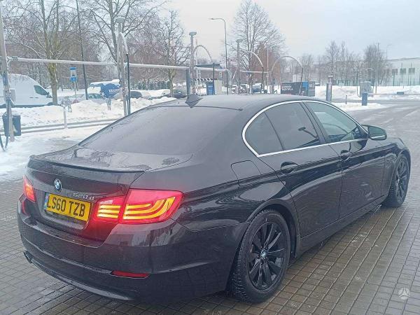Black BMW 520 2010 in Vilnius, with an engine capacity of 2.00 L and mileage of 171 thousand km for 3400 €, photo 1 on AUTOMOTO.COM.LV