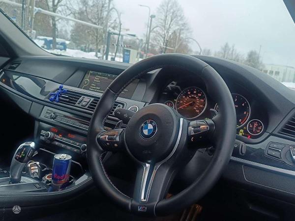 Black BMW 520 2010 in Vilnius, with an engine capacity of 2.00 L and mileage of 171 thousand km for 3400 €, photo 4 on AUTOMOTO.COM.LV