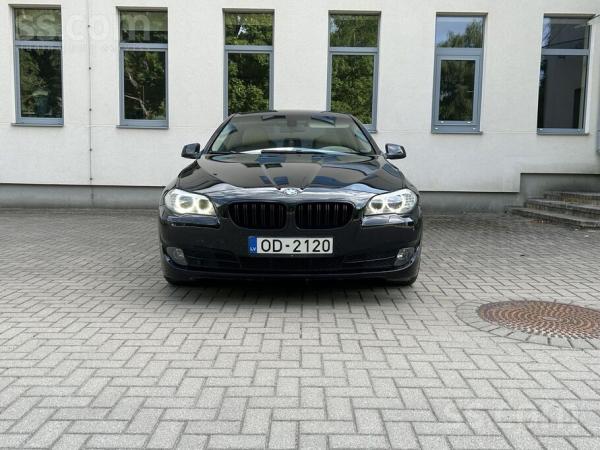 Melns BMW 520 2010 Jelgava, ar dzinēja tilpumu 2.00 L un nobraukumu 320 tūkst. km par 8500 €, foto 2 vietnē AUTOMOTO.COM.LV