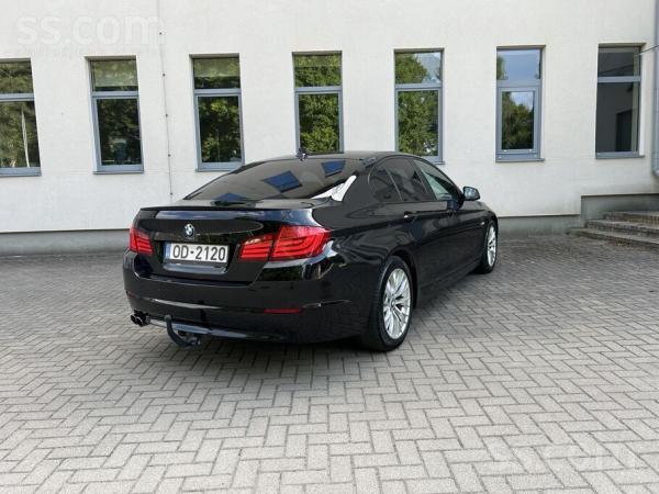 Melns BMW 520 2010 Jelgava, ar dzinēja tilpumu 2.00 L un nobraukumu 320 tūkst. km par 8500 €, foto 6 vietnē AUTOMOTO.COM.LV