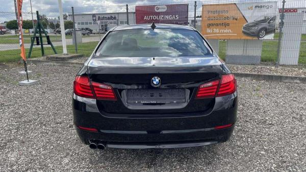 Black BMW 520 2010 in Marijampole, with an engine capacity of 2.00 L and mileage of 264 thousand km for 9200 €, photo 10 on AUTOMOTO.COM.LV