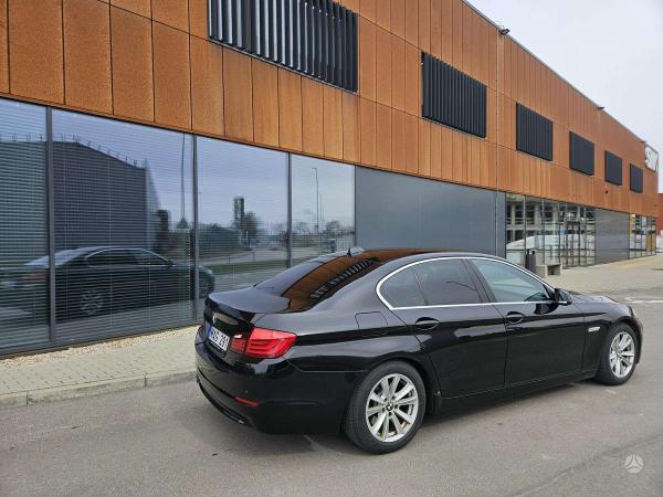 Melns BMW 520 2010 Klaipėda, ar dzinēja tilpumu 2.00 L un nobraukumu 286 tūkst. km par 7990 €, foto 7 vietnē AUTOMOTO.COM.LV
