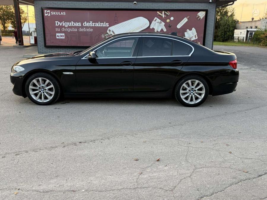Черный БМВ 520 2010 в Каунас, объемом двигателя 2.00 л и пробегом 280 тыс. км за 8300 €, фото 1 на AUTOMOTO.COM.LV