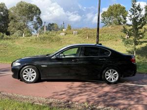 Melns BMW 520 2010 Šauļi, ar dzinēja tilpumu 2.00 L un nobraukumu 318 tūkst. km par 7500 €, foto 11 vietnē AUTOMOTO.COM.LV