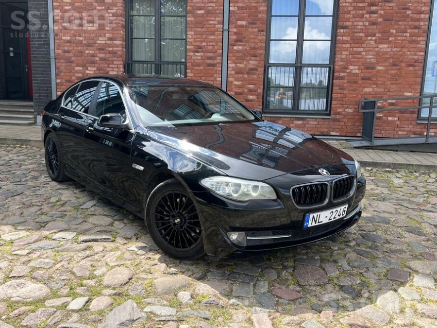 Melns BMW 520 2011 Rīga, ar dzinēja tilpumu 2.00 L un nobraukumu 295 tūkst. km par 6700 €, foto 6 vietnē AUTOMOTO.COM.LV