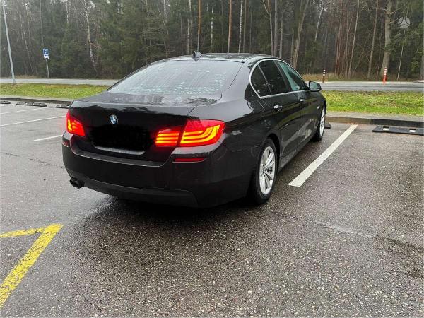Melns BMW 520 2011 Klaipėda, ar dzinēja tilpumu 2.00 L un nobraukumu 345 tūkst. km par 7300 €, foto 6 vietnē AUTOMOTO.COM.LV