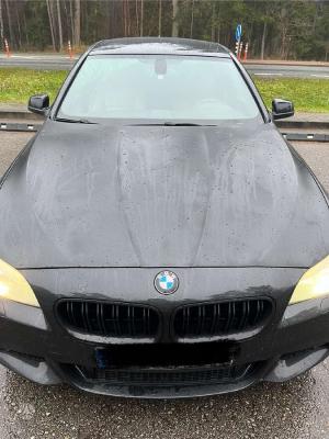 Black BMW 520 2011 in Klaipeda, with an engine capacity of 2.00 L and mileage of 345 thousand km for 7300 €, photo 9 on AUTOMOTO.COM.LV