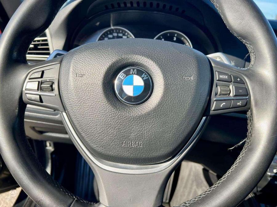 Melns BMW 520 2011 Marijampole, ar dzinēja tilpumu 2.00 L un nobraukumu 282 tūkst. km par 9500 €, foto 22 vietnē AUTOMOTO.COM.LV