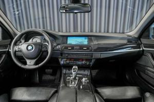 Black BMW 520 2011 in Marijampole, with an engine capacity of 2.00 L and mileage of 230 thousand km for 10950 €, photo 15 on AUTOMOTO.COM.LV