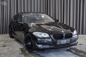 Black BMW 520 2011 in Marijampole, with an engine capacity of 2.00 L and mileage of 230 thousand km for 10950 €, photo 3 on AUTOMOTO.COM.LV