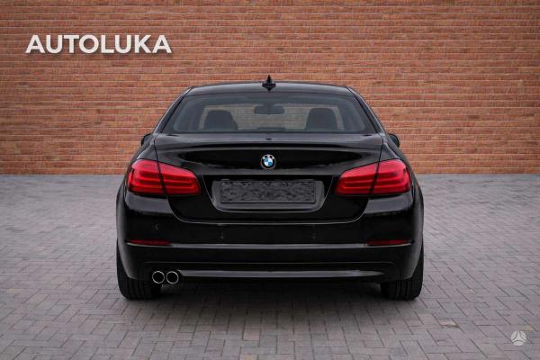 Black BMW 520 2011 in Marijampole, with an engine capacity of 2.00 L and mileage of 282 thousand km for 9498 €, photo 8 on AUTOMOTO.COM.LV