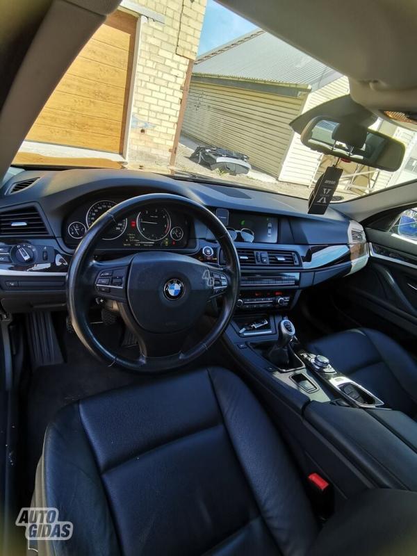 Melns BMW 520 2011 Alīta, ar dzinēja tilpumu 2.00 L un nobraukumu 186 tūkst. km par 8899 €, foto 8 vietnē AUTOMOTO.COM.LV