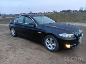 Black BMW 520 2011 in Daugavpils, with an engine capacity of 2.00 L and mileage of 340 thousand km for 4000 €, photo 6 on AUTOMOTO.COM.LV