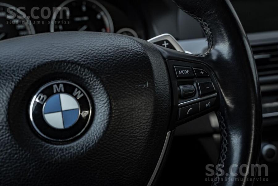 Black BMW 520 2011 in Riga, with an engine capacity of 2.00 L and mileage of 0 thousand km for 13300 €, photo 20 on AUTOMOTO.COM.LV