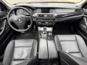 Melns BMW 520 2011 Rīga, ar dzinēja tilpumu 2.00 L un nobraukumu 277 tūkst. km par 9900 €, foto 9 vietnē AUTOMOTO.COM.LV