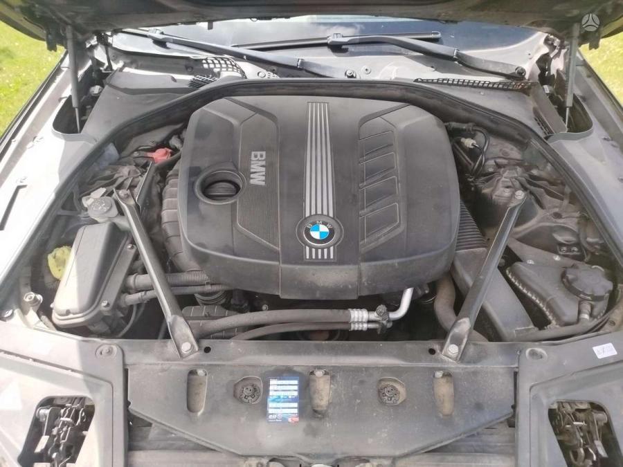 Melns BMW 520 2011 Vilkaviškis, ar dzinēja tilpumu 2.00 L un nobraukumu 270 tūkst. km par 8999 €, foto 10 vietnē AUTOMOTO.COM.LV