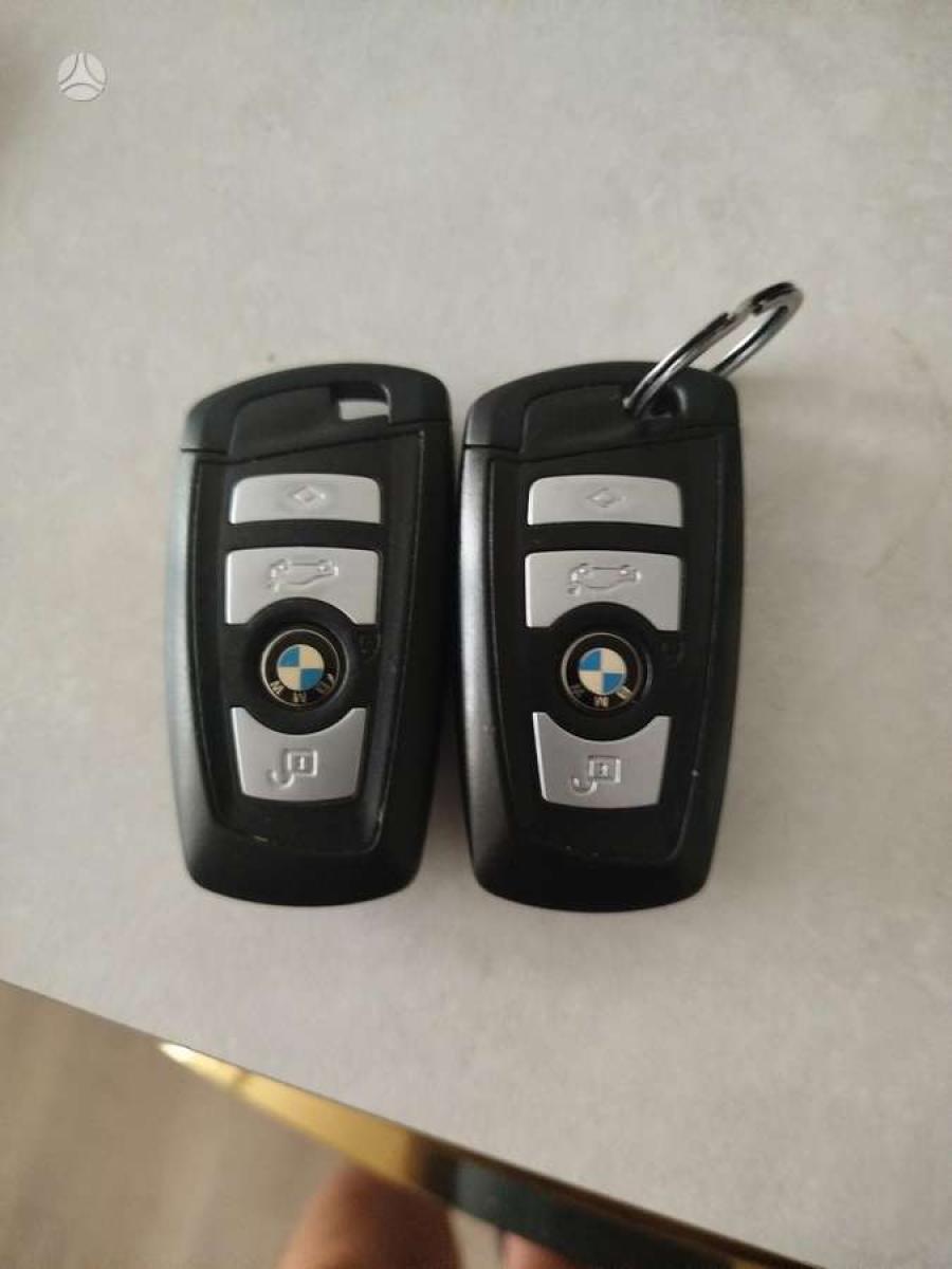 Melns BMW 520 2011 Vilkaviškis, ar dzinēja tilpumu 2.00 L un nobraukumu 270 tūkst. km par 8999 €, foto 15 vietnē AUTOMOTO.COM.LV