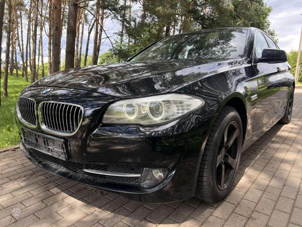 Melns BMW 520 2011 Utena, ar dzinēja tilpumu 2.00 L un nobraukumu 260 tūkst. km par 7800 €, foto 9 vietnē AUTOMOTO.COM.LV