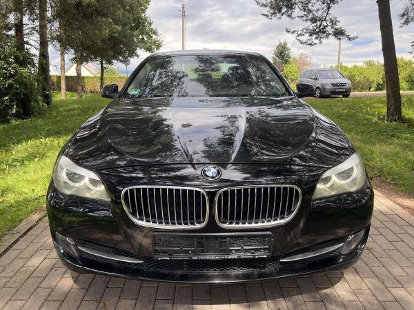 Melns BMW 520 2011 Utena, ar dzinēja tilpumu 2.00 L un nobraukumu 260 tūkst. km par 7800 €, foto 8 vietnē AUTOMOTO.COM.LV