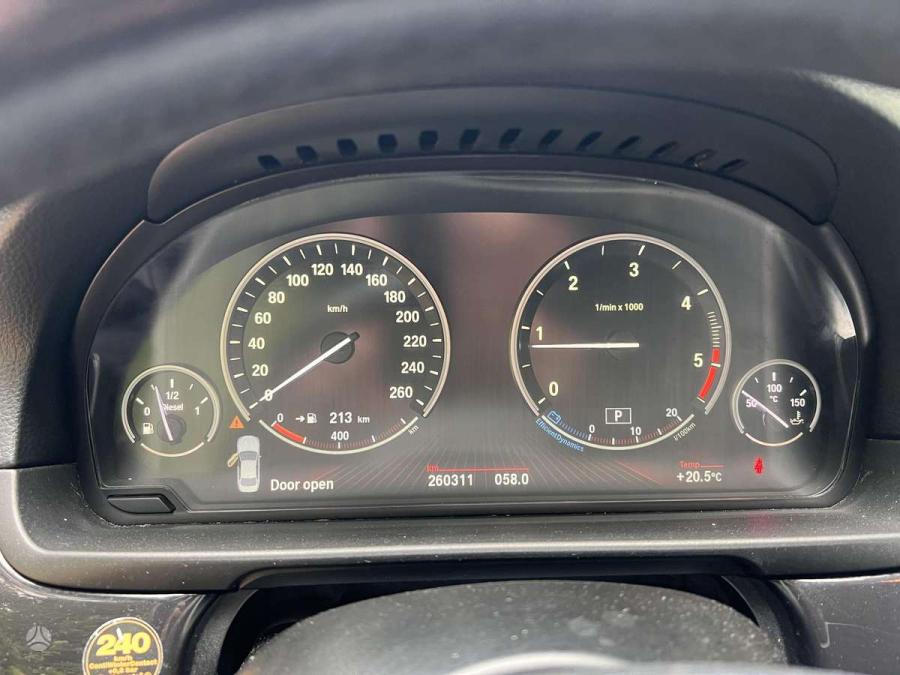 Melns BMW 520 2011 Utena, ar dzinēja tilpumu 2.00 L un nobraukumu 260 tūkst. km par 7800 €, foto 22 vietnē AUTOMOTO.COM.LV