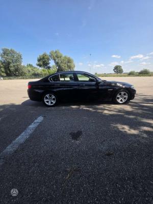Melns BMW 520 2011 Marijampole, ar dzinēja tilpumu 2.00 L un nobraukumu 300 tūkst. km par 6650 €, foto 9 vietnē AUTOMOTO.COM.LV