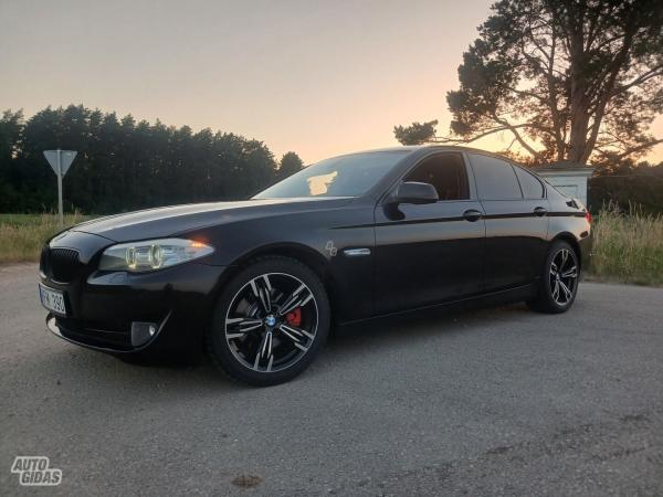 Black BMW 520 2011 in Vilnius, with an engine capacity of 2.00 L and mileage of 395 thousand km for 7700 €, photo 1 on AUTOMOTO.COM.LV