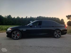 Melns BMW 520 2011 Viļņa, ar dzinēja tilpumu 2.00 L un nobraukumu 395 tūkst. km par 7400 €, foto 3 vietnē AUTOMOTO.COM.LV