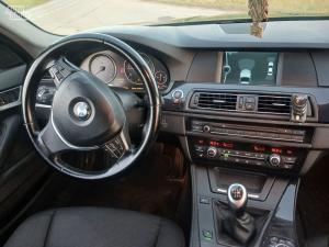 Melns BMW 520 2011 Viļņa, ar dzinēja tilpumu 2.00 L un nobraukumu 395 tūkst. km par 7400 €, foto 14 vietnē AUTOMOTO.COM.LV