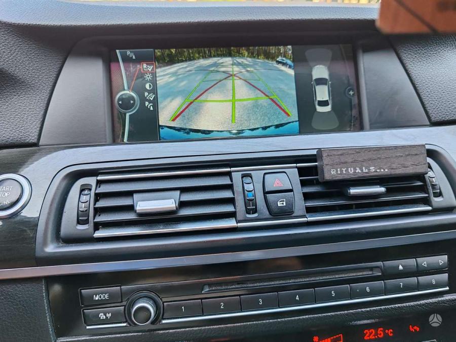 Melns BMW 520 2011 Druskininkai, ar dzinēja tilpumu 2.00 L un nobraukumu 276 tūkst. km par 8999 €, foto 14 vietnē AUTOMOTO.COM.LV