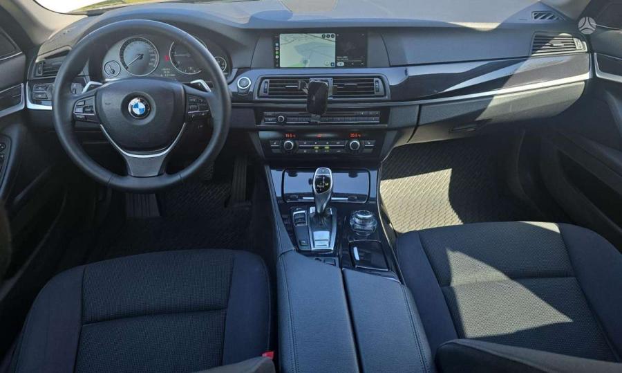 Black BMW 520 2011 in Kaunas, with an engine capacity of 2.00 L and mileage of 262 thousand km for 8300 €, photo 14 on AUTOMOTO.COM.LV
