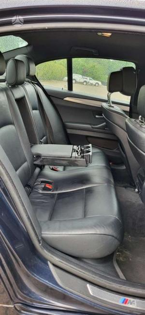 Black BMW 520 2011 in Vilnius, with an engine capacity of 2.00 L and mileage of 233 thousand km for 3900 €, photo 17 on AUTOMOTO.COM.LV