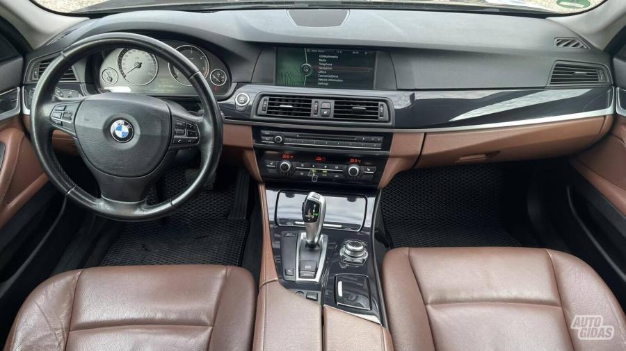 Melns BMW 520 2011 Marijampole, ar dzinēja tilpumu 2.00 L un nobraukumu 330 tūkst. km par 6990 €, foto 24 vietnē AUTOMOTO.COM.LV