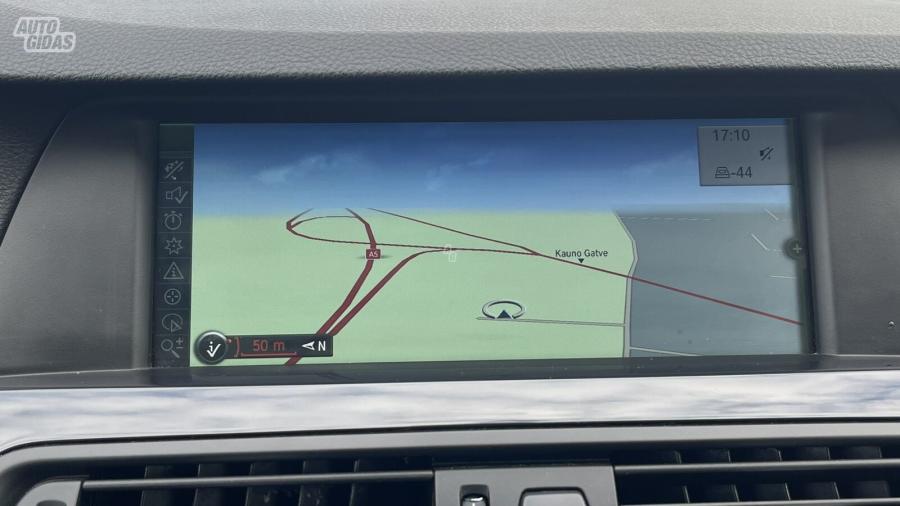 Melns BMW 520 2011 Marijampole, ar dzinēja tilpumu 2.00 L un nobraukumu 330 tūkst. km par 6990 €, foto 25 vietnē AUTOMOTO.COM.LV