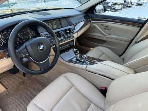 Melns BMW 520 2012 Viļņa, ar dzinēja tilpumu 2.00 L un nobraukumu 384 tūkst. km par 7300 €, foto 14 vietnē AUTOMOTO.COM.LV