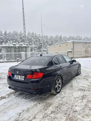 Black BMW 520 2012 in Varena, with an engine capacity of 2.00 L and mileage of 335 thousand km for 8000 €, photo 4 on AUTOMOTO.COM.LV