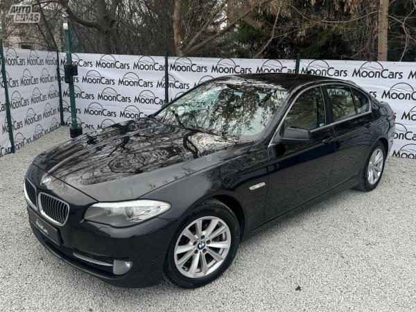 Black BMW 520 2012 in Vilnius, with an engine capacity of 2.00 L and mileage of 384 thousand km for 6800 €, photo 1 on AUTOMOTO.COM.LV