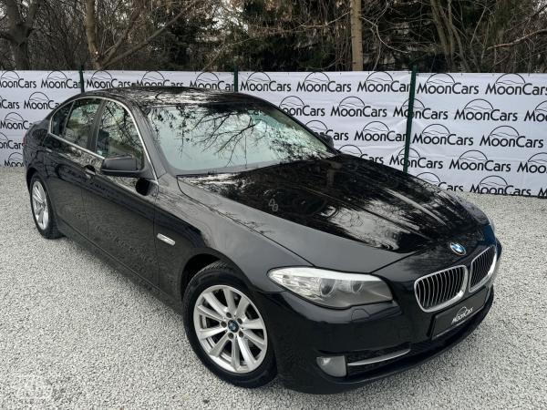Black BMW 520 2012 in Vilnius, with an engine capacity of 2.00 L and mileage of 384 thousand km for 6800 €, photo 3 on AUTOMOTO.COM.LV