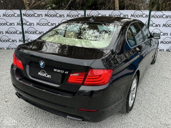 Black BMW 520 2012 in Vilnius, with an engine capacity of 2.00 L and mileage of 384 thousand km for 6800 €, photo 8 on AUTOMOTO.COM.LV