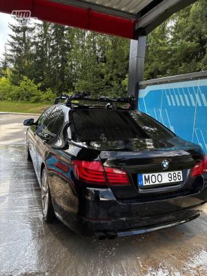 Black BMW 520 2012 in Vilnius, with an engine capacity of 2.00 L and mileage of 230 thousand km for 10000 €, photo 4 on AUTOMOTO.COM.LV