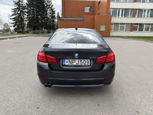Черный БМВ 520 2012 в Ионава, объемом двигателя 2.00 л и пробегом 420 тыс. км за 6599 €, фото 7 на AUTOMOTO.COM.LV