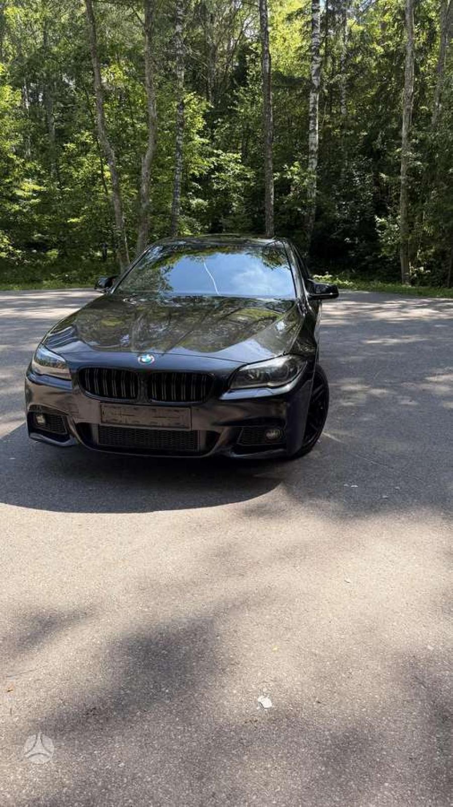 Black BMW 520 2012 in Alytus, with an engine capacity of 2.00 L and mileage of 273 thousand km for 10500 €, photo 1 on AUTOMOTO.COM.LV