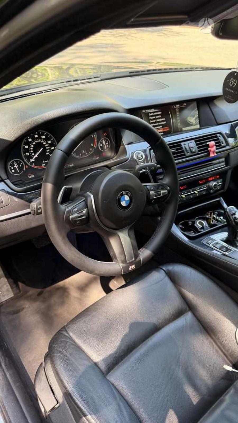 Black BMW 520 2012 in Alytus, with an engine capacity of 2.00 L and mileage of 273 thousand km for 10500 €, photo 6 on AUTOMOTO.COM.LV