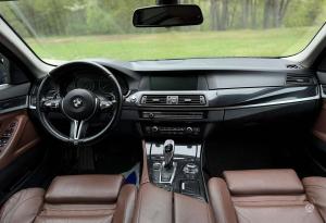 Melns BMW 520 2012 Viļņa, ar dzinēja tilpumu 2.00 L un nobraukumu 286 tūkst. km par 9999 €, foto 8 vietnē AUTOMOTO.COM.LV