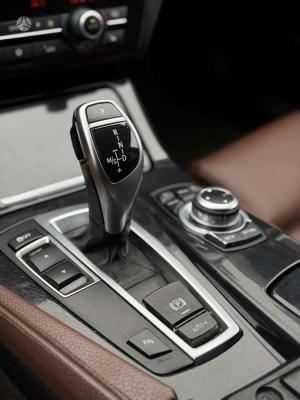 Melns BMW 520 2012 Viļņa, ar dzinēja tilpumu 2.00 L un nobraukumu 286 tūkst. km par 9999 €, foto 13 vietnē AUTOMOTO.COM.LV