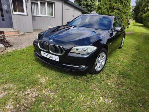 Black BMW 520 2012 in Marijampole, with an engine capacity of 2.00 L and mileage of 280 thousand km for 7999 €, photo 3 on AUTOMOTO.COM.LV