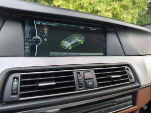Black BMW 520 2012 in Marijampole, with an engine capacity of 2.00 L and mileage of 280 thousand km for 7999 €, photo 21 on AUTOMOTO.COM.LV